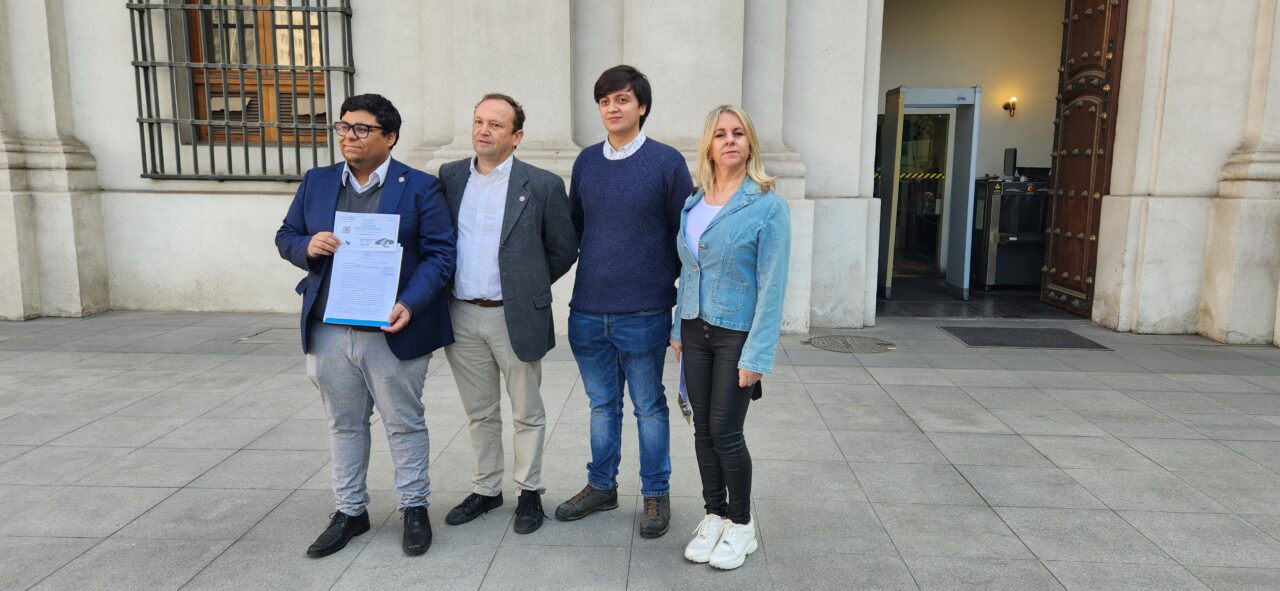 José Meza presenta movimiento “Delincuencia Cero” y entrega carta al ...